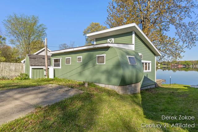 771 Sunny Greenville Mi 48838 Mls 70467457 25 Photos Movoto