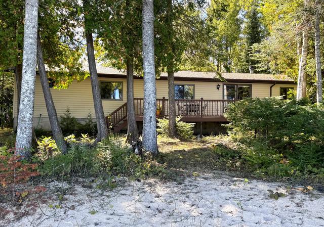 1176 Shore Dr, Cheboygan, MI 49721 | 28 Photos - Movoto