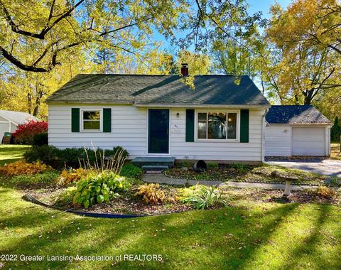 611 W Hodge Ave, Lansing, MI 48910 | 21 Photos - Movoto