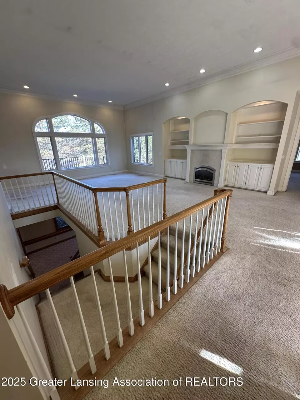 7671 Royal Cove Dr, Lansing, MI 48917 | MLS# 292686 | 54 Photos - Movoto