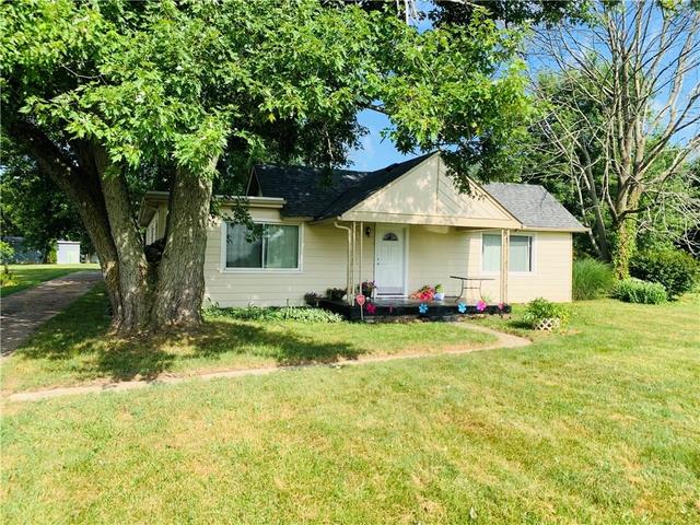 7154 S Mooresville Rd, Indianapolis, IN 46221 MLS# 21653753 - Movoto.com