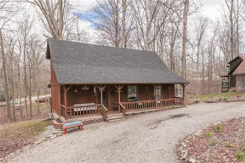 8450 S Scott Dr, Nineveh, IN 46164 | 34 Photos | MLS #21847101 - Movoto