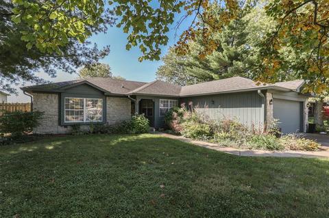 11421 Bloomfield Dr S, Indianapolis, IN 46259 | 25 Photos - Movoto