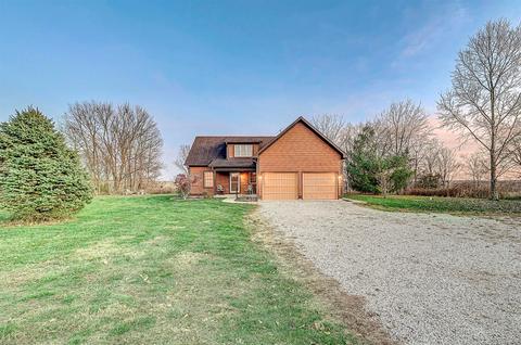 4515 N County Road 400 E, Greencastle, IN 46135 | 44 Photos | MLS ...