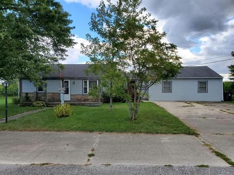 2706 S Washington St, Manilla, IN 46150 | 13 Photos | MLS #21894464 ...