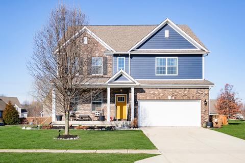 2858 Chalbury Dr, Plainfield, IN 46168 | 44 Photos | MLS #21911228 - Movoto