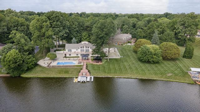 21 Lakeshore Ct, Carmel, IN 46033 | 54 Photos - Movoto