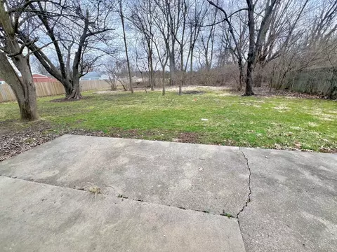 915 S Franklin Rd, Indianapolis, IN 46239 | 10 Photos - Movoto