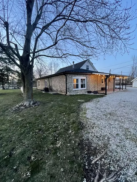 6980 N Michigan Rd, Fairland, IN 46126 | 27 Photos - Movoto