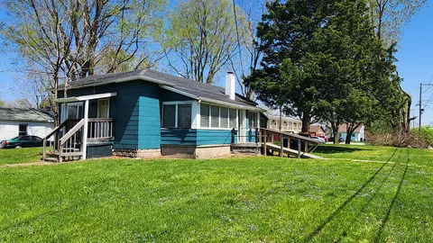 601 Apple St, Greencastle, IN 46135 | 17 Photos - Movoto