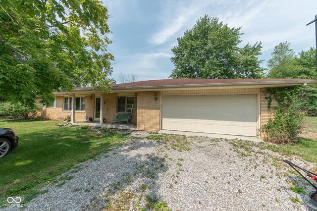 3085 N County Road 275 W, North Vernon, IN 47265 | 16 Photos - Movoto