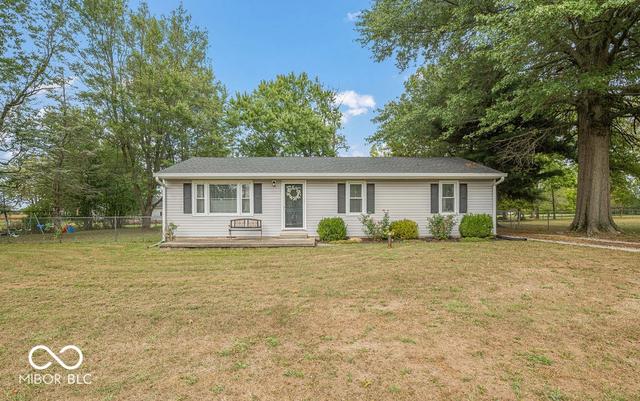 4950 W 100 S, New Palestine, IN 46163 | 26 Photos - Movoto