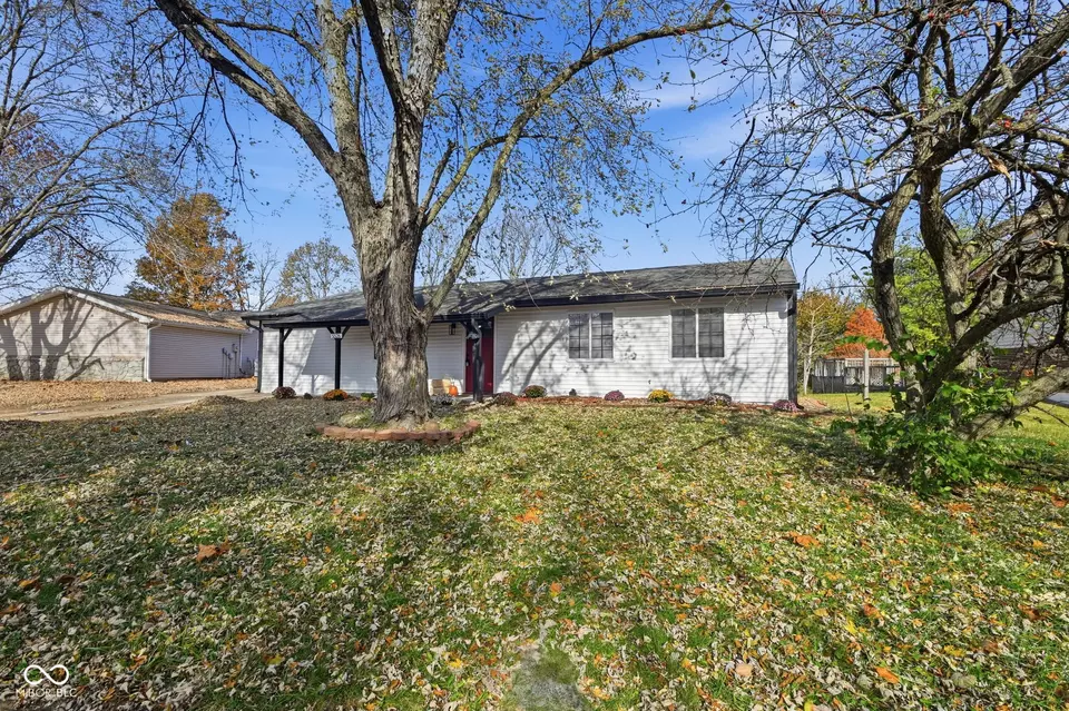 5526 Epperson Ct, Indianapolis, IN 46221 | MLS# 22073274 | 24 Photos ...