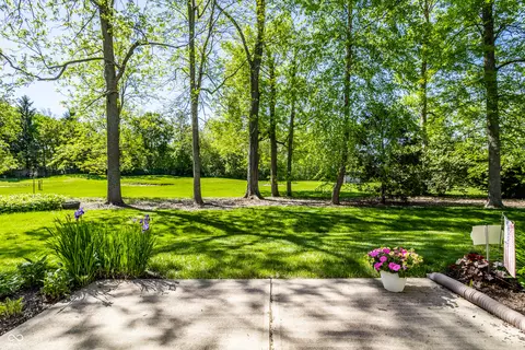 3587 Seminole Dr, Carmel, IN 46032 | MLS# 22100001 | 38 Photos - Movoto