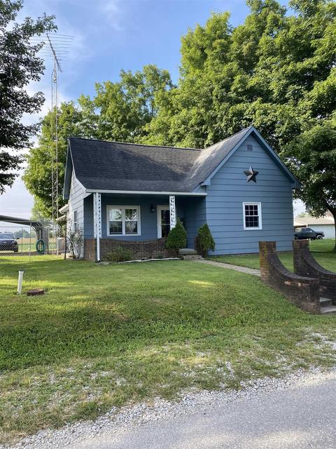 10755 E 1000 N St, Odon, IN 47562 | 7 Photos | MLS #202234873 - Movoto