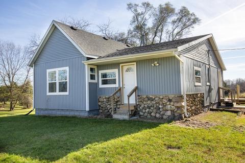 21952 State Line Rd, Bristol, IN 46507 | 36 Photos | MLS #202246166 ...