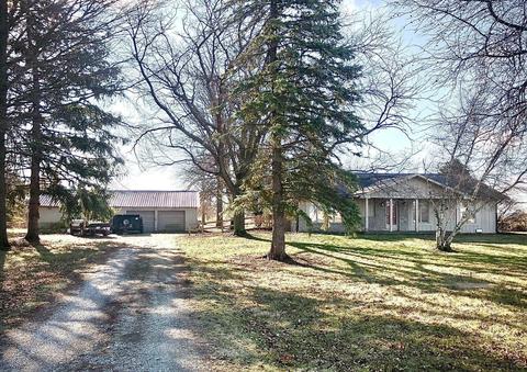 1789 W Division Rd, Tipton, IN 46072 | 24 Photos | MLS #202300313 - Movoto