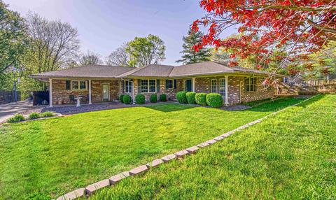 5516 Stringtown Rd, Evansville, IN 47711 | 36 Photos | MLS #202311928 ...