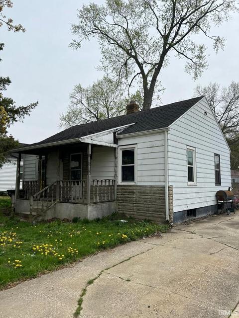 19856 Detroit Ave, South Bend, IN 46614 | 10 Photos | MLS #202317045 ...