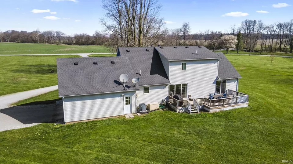 11828 E 300 S, Laotto, IN 46763 | 25 Photos - Movoto