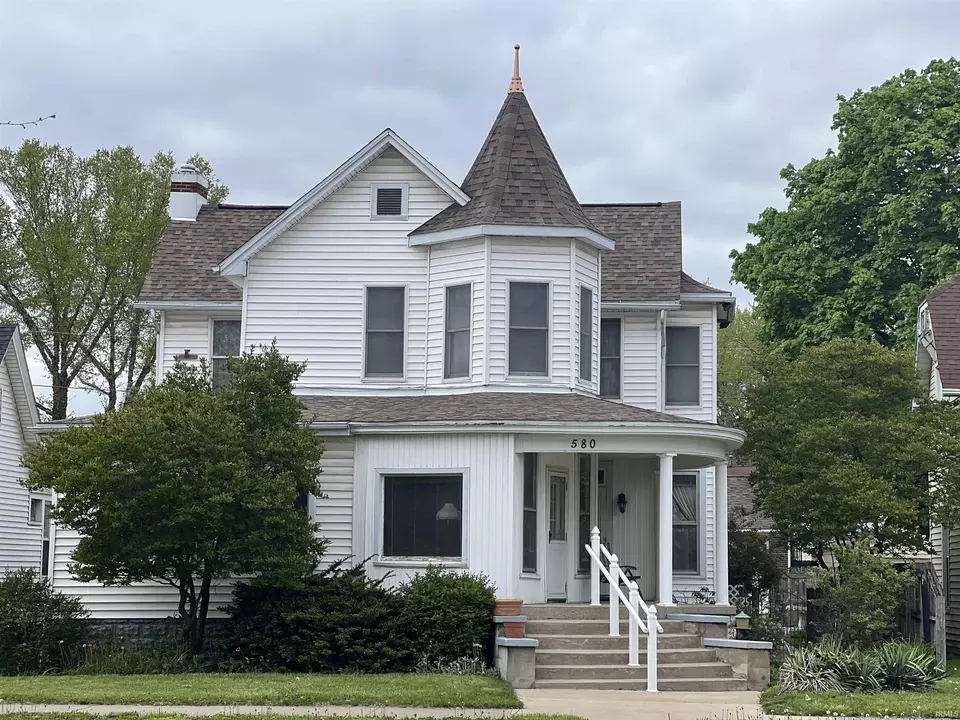 580 W Main St, Peru, IN 46970 | 35 Photos - Movoto