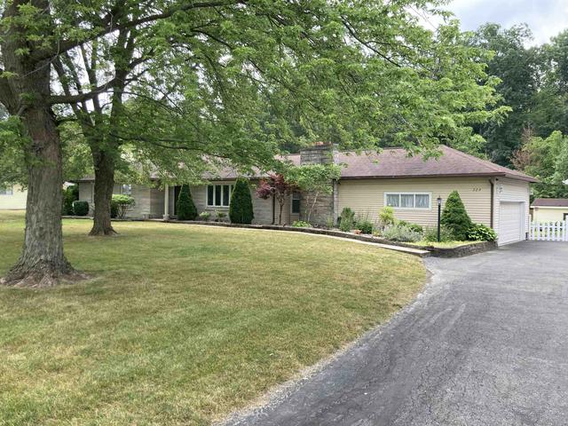 324 E Dustman Rd, Bluffton, IN 46714 | 32 Photos - Movoto