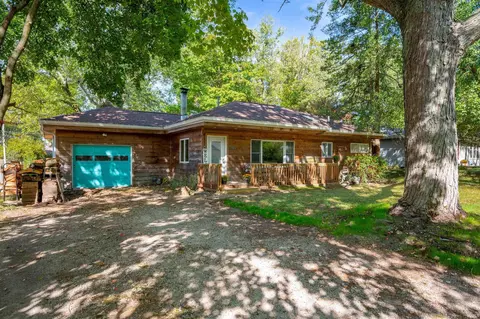 1701 N Alden Rd, Muncie, IN 47304 | 22 Photos - Movoto