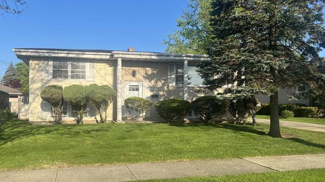 10020 4th St, Highland, IN 46322 | MLS# 820498 | 17 Photos - Movoto