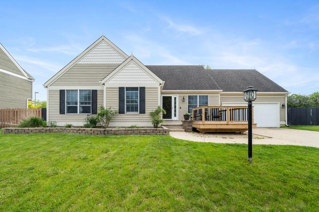 300 Carmody Dr, Chesterton, IN 46304 | MLS# 821660 | 26 Photos - Movoto