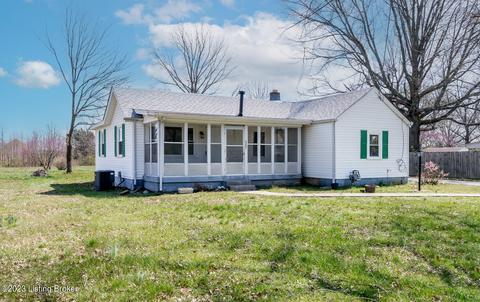 8309 Tolls Ln, Louisville, KY 40214 | 39 Photos | MLS #1633550 - Movoto