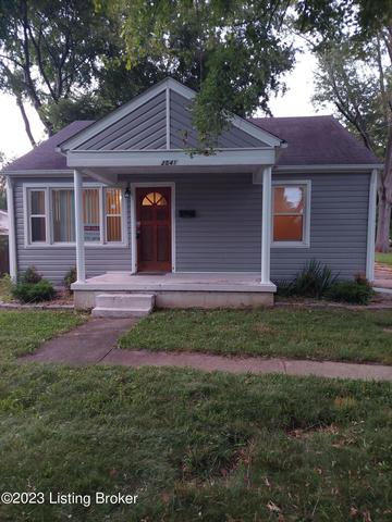 2541 Martin Ave, Louisville, KY 40216 | 59 Photos - Movoto