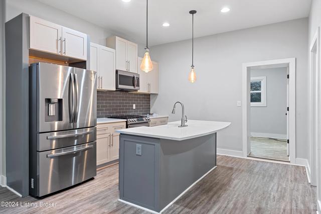 82 Park Chateau Louisville Homes For Sale & Park Chateau, Louisville ...