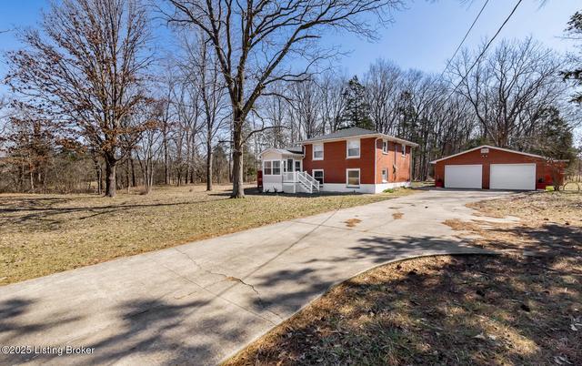 477 Hwy 434, Lebanon Junction, KY 40150 | MLS# 1681017 | 65 Photos - Movoto