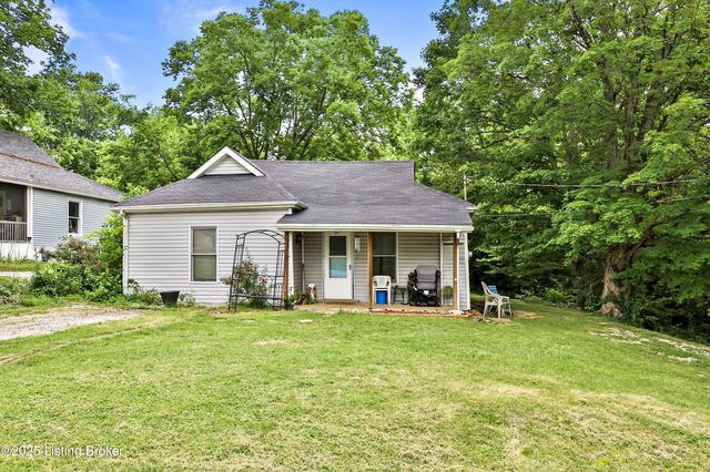 60 Kings Hwy, Waddy, KY 40076 | MLS# 1688548 | 14 Photos - Movoto