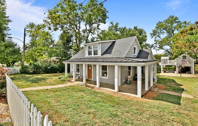 75 Broadway St, Chaplin, KY 40012 | MLS# 1698854 | 31 Photos - Movoto