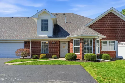 10511 Clyde Moore Blvd, Louisville, KY 40291 | MLS# 1711857 | 40 Photos ...