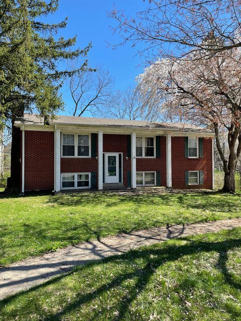 353 Angela Ct, Lexington, KY 40515 | 5 Photos - Movoto