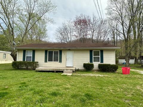808 Walton St, Morehead, KY 40351 | 8 Photos | MLS #23005929 - Movoto