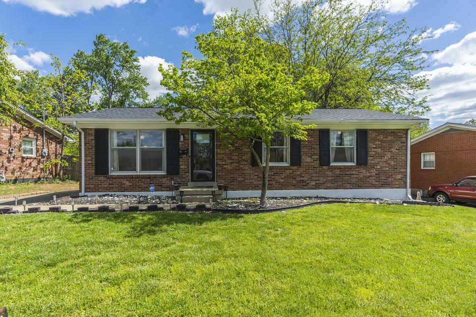 1819 Raleigh Rd, Lexington, KY 40505 | 27 Photos - Movoto