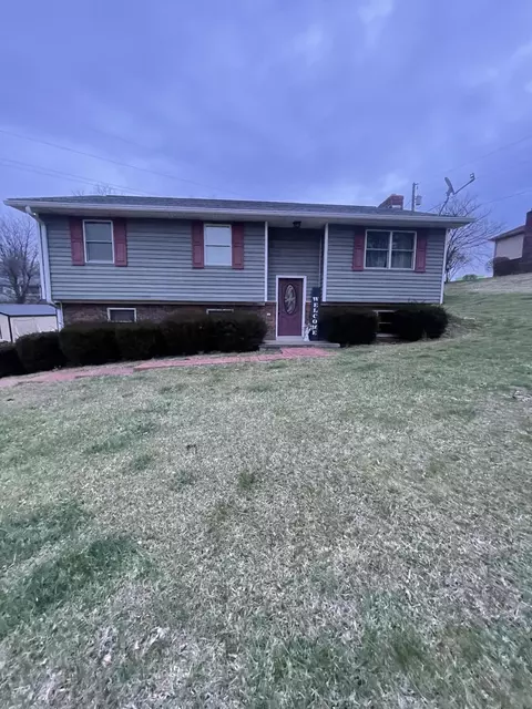 237 Parkway Hls, London, KY 40741 | 26 Photos - Movoto