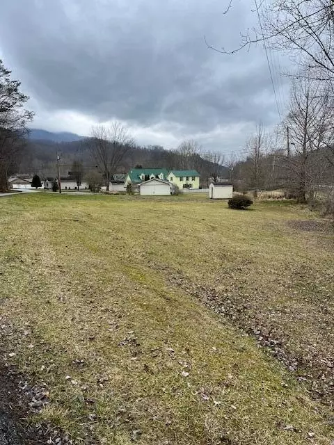 63 Deer Run Trl, Totz, KY 40870 | 23 Photos - Movoto