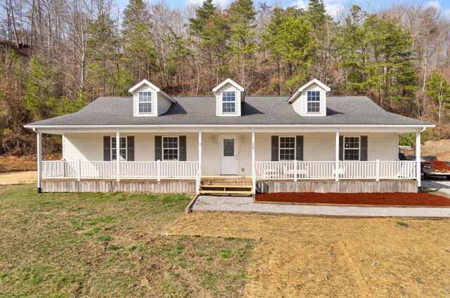 2768 Johnson Rd, London, KY 40741 | 44 Photos - Movoto