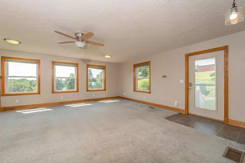 12994 State Highway 504, Olive Hill, KY 41164 | 54 Photos - Movoto