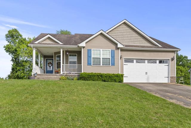 112 Primrose Dr, Morehead, KY 40351 | MLS# 25010336 | 32 Photos - Movoto