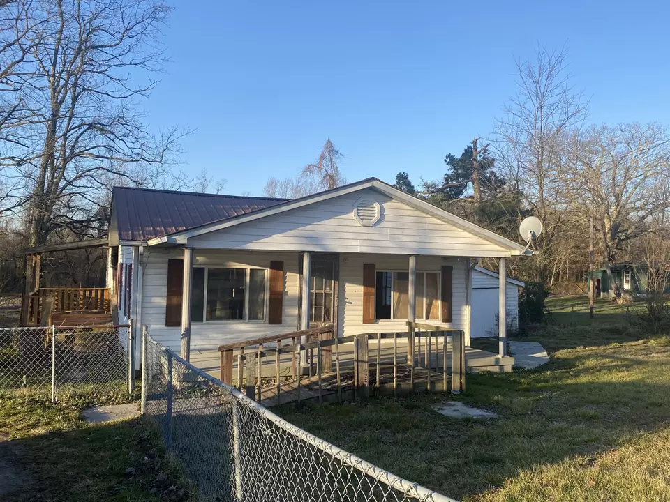 5760 S Ky-1651, Pine Knot, KY 42635 | MLS# 630592 | 7 Photos - Movoto