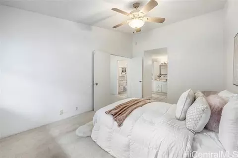 500 Mananai Pl #17R, Honolulu, HI 96818 | 22 Photos - Movoto