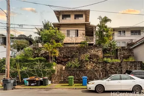 Where to Live in Honolulu Without a Car