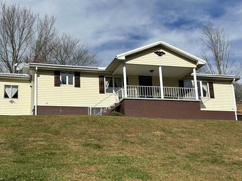 118 Middle Fork Rd, Burton, WV 26562 | 30 Photos | MLS #10146482 - Movoto