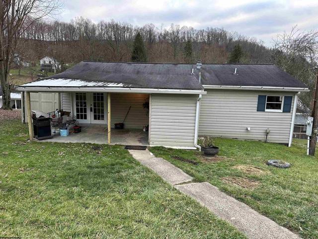 1032 Parkview Addition Addition #27 1/2 CHESTNUT STREET, Idamay, WV ...
