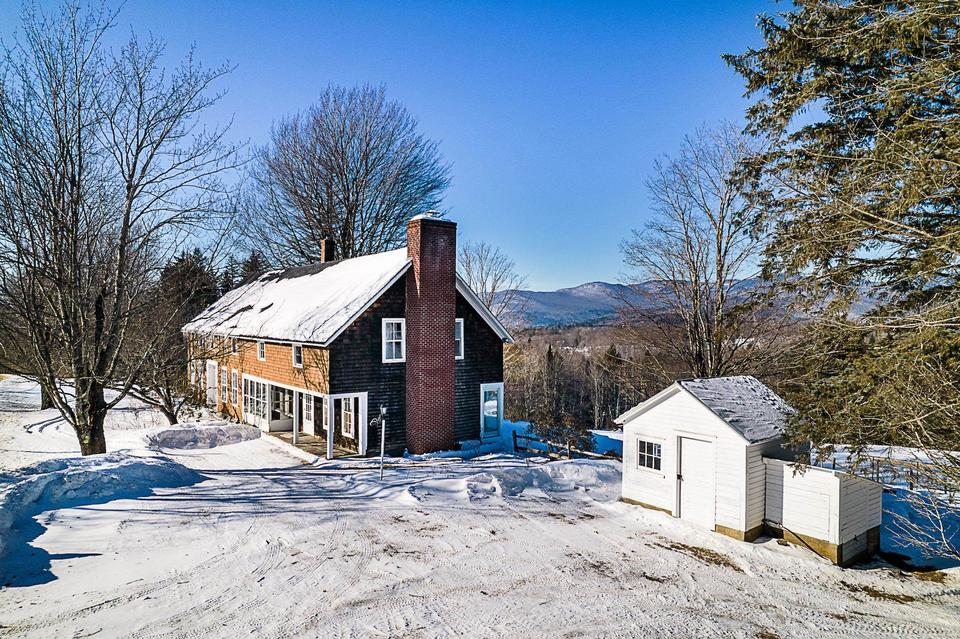 637 Barnes Hill Rd, Waterbury, VT 05676 | 40 Photos | MLS #4897095 - Movoto